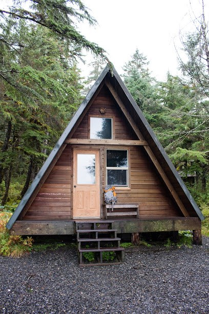 Pigot Bay Cabin, Mountain cabin in Whittier, Alaska, USA